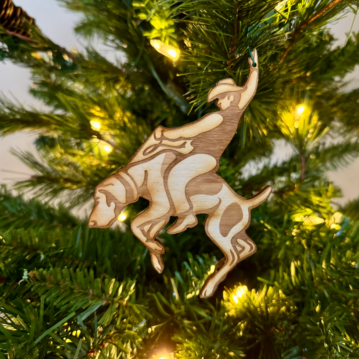 Bucking Bird Dog Ornament | Bird Dog of the Day